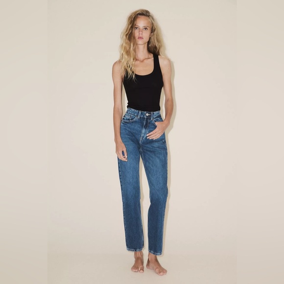 Zara | Jeans | Zara Highwaisted Trf Mom Fit Jeans | Poshmark